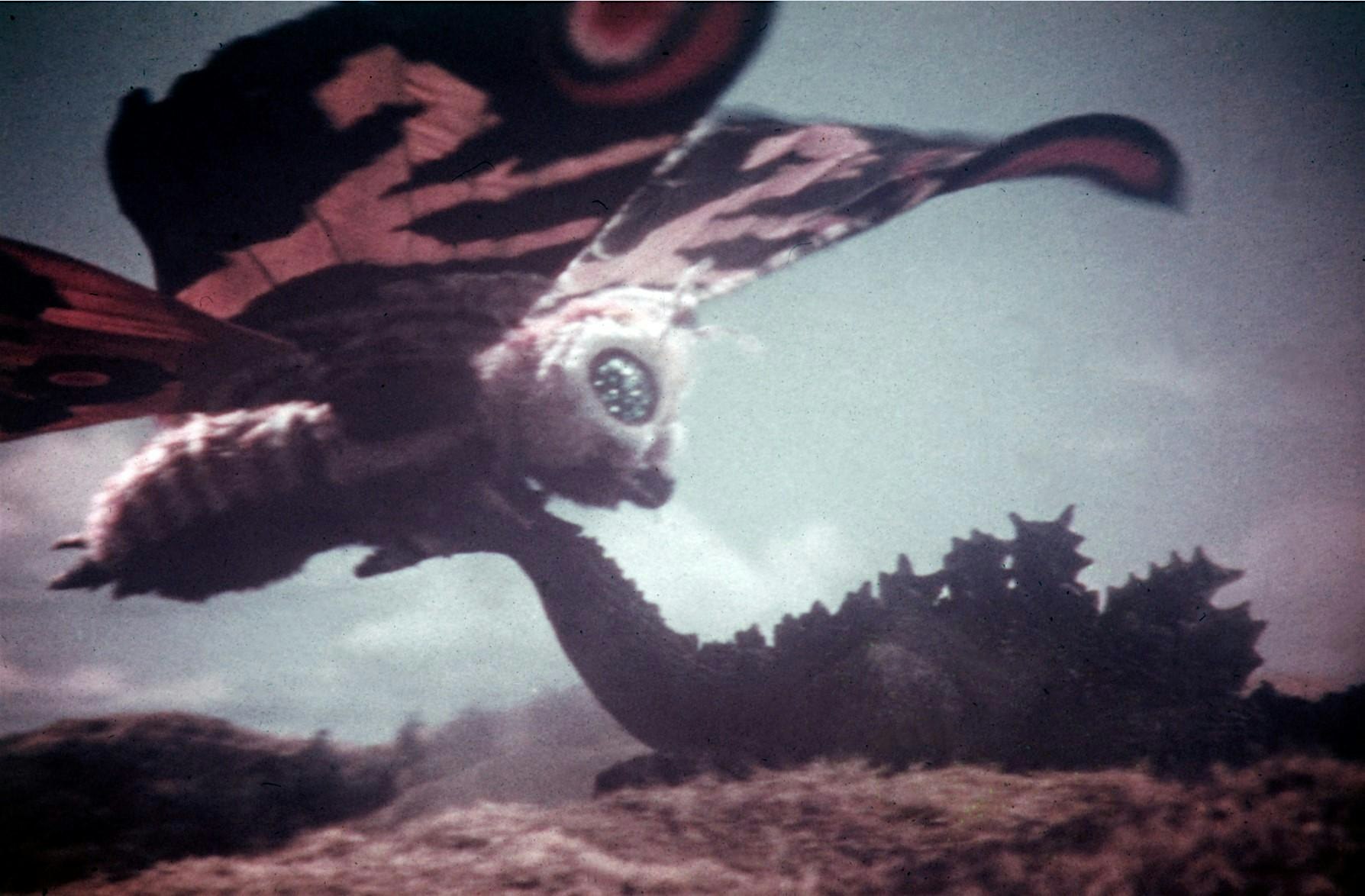 Godzilla Contra Mothra Godzilla, Mothra And King Gidorah: Trailer